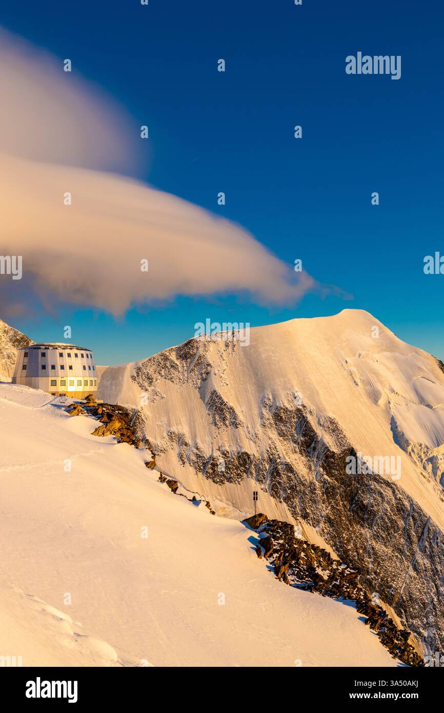 Refuge du Gouter in the Alps on the classic climbing route to Mont ...