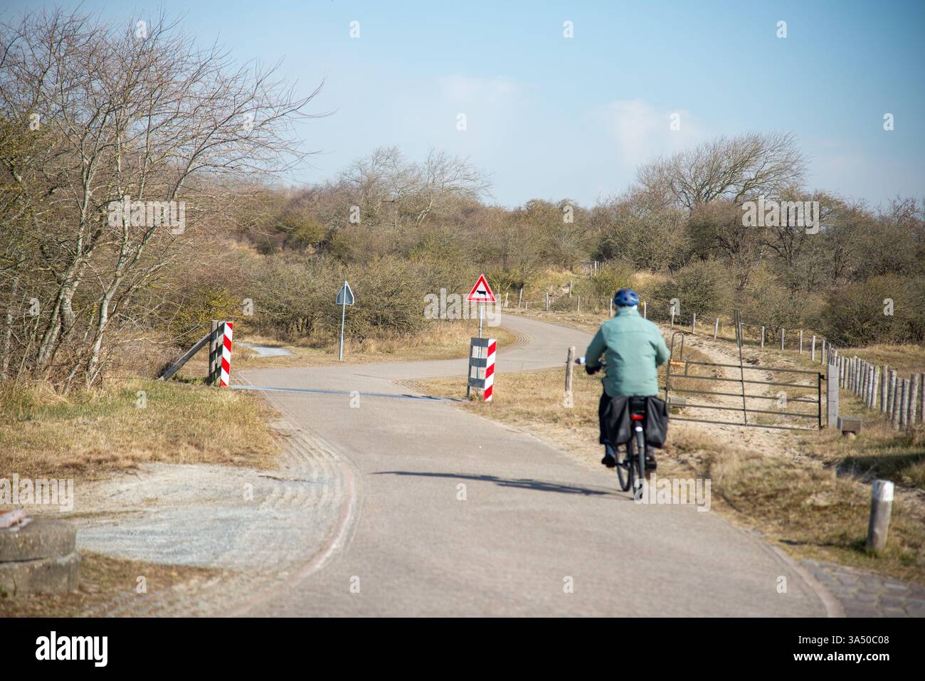 warning sign for cattle grid at cycle path through dunes in Meyendel ...