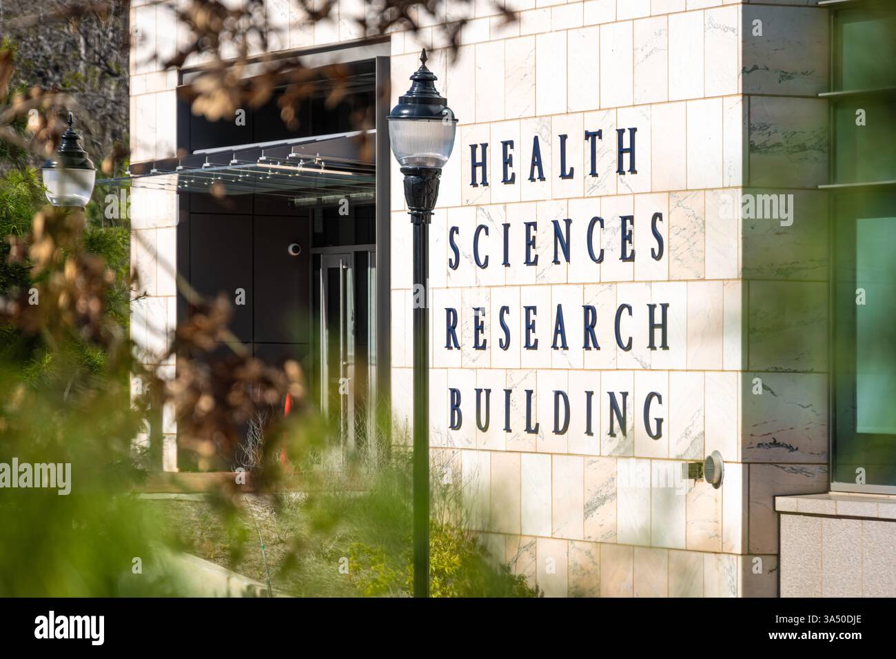 Health Sciences Research Building at Emory University in Atlanta ...