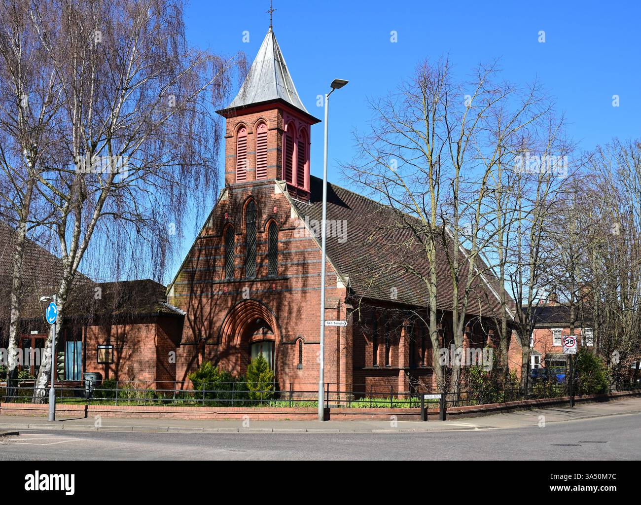Junction st andrew´s church hi-res stock photography and images - Alamy