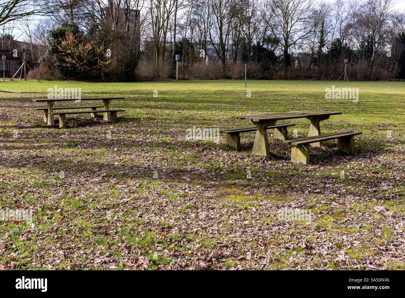 Neighbourhood Meadow & Field. A 1960 s Designed & Planned Neighbourhood ...