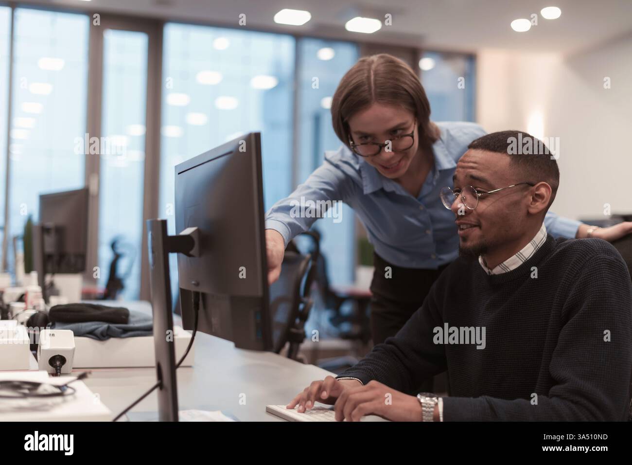 Officemate posing hi-res stock photography and images - Alamy