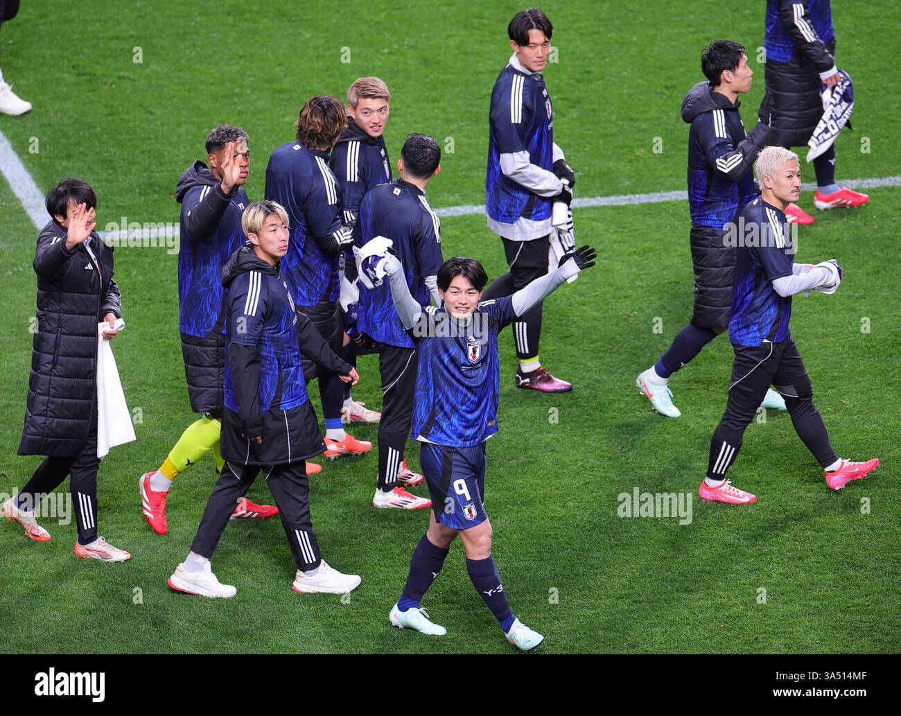 Members of Japan national football team cerebrate winning against ...