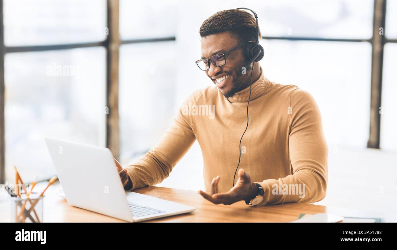 African American sales manager consulting with a client in a modern ...