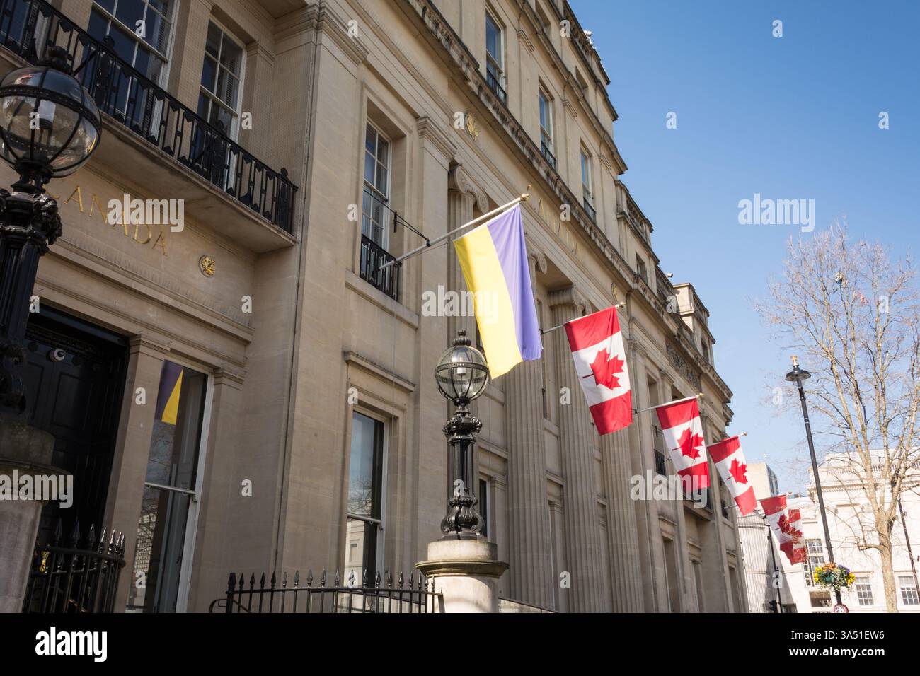 Maple Leaf flags (l'Unifolié) and Ukranian flag outside Canada House ...