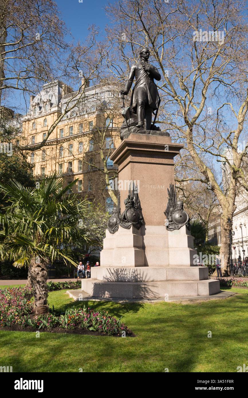 Matthew Noble's bronze statue of Baronet James Outram, Northumberland ...