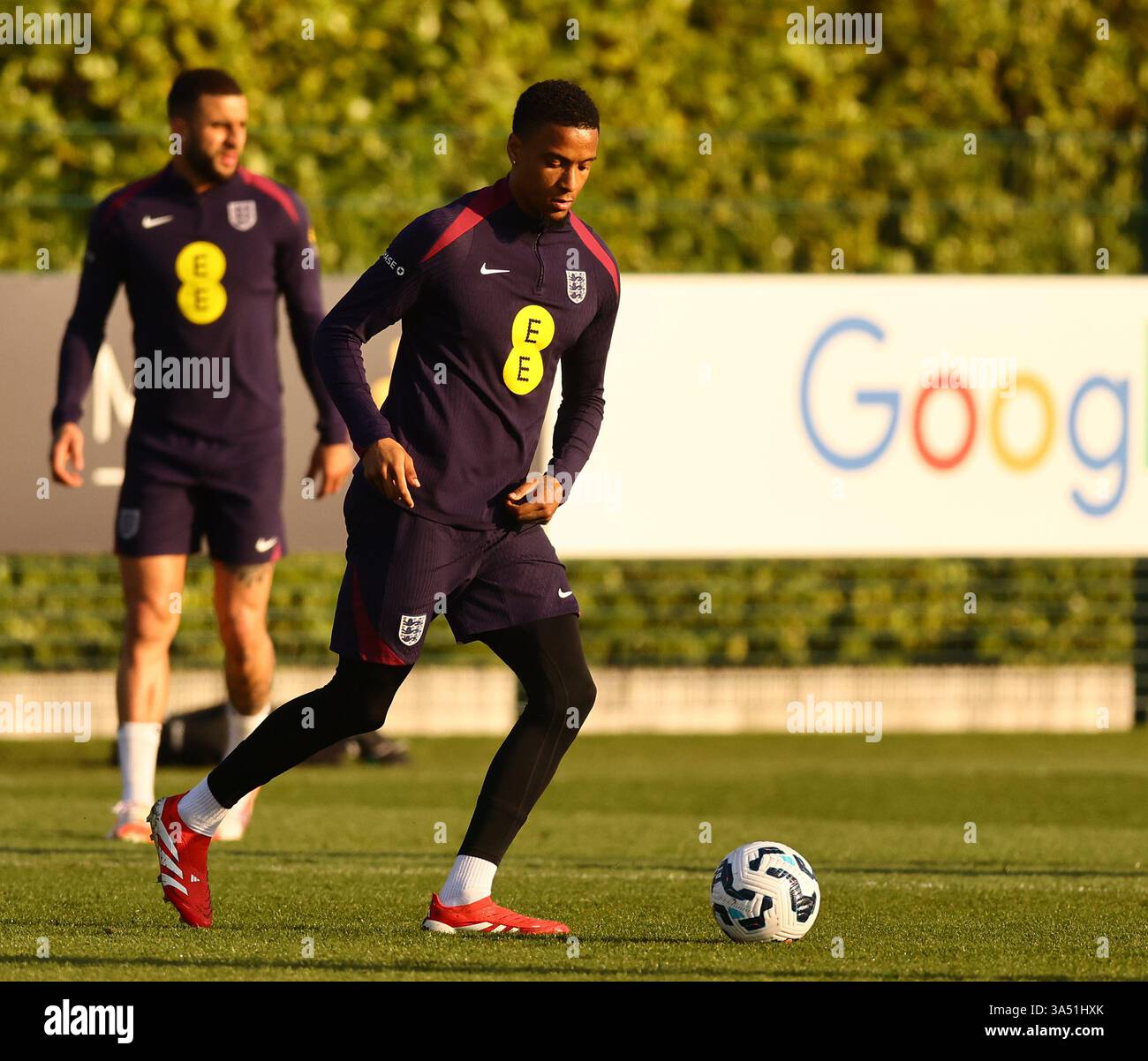 Ezri konsa england national team hi-res stock photography and images ...