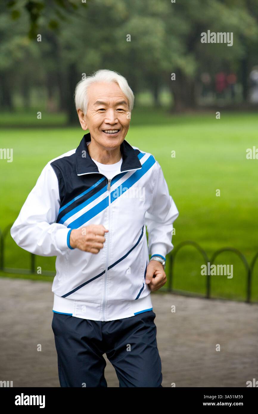 Asian senior man running on hi-res stock photography and images - Alamy
