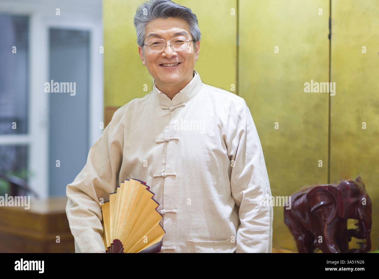 Portrait 60s asian chinese hi-res stock photography and images - Alamy