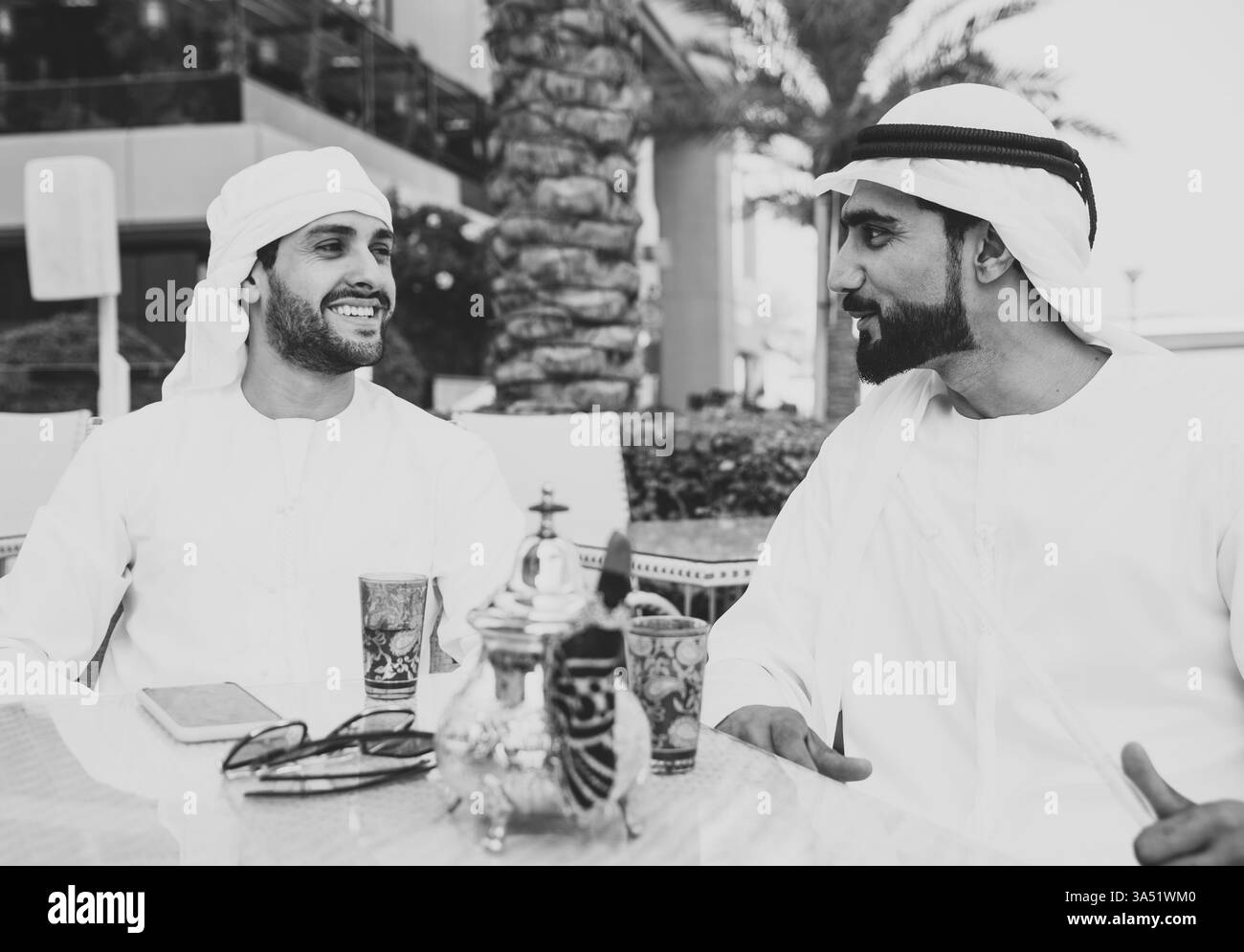 Relaxed meeting Black and White Stock Photos & Images - Alamy