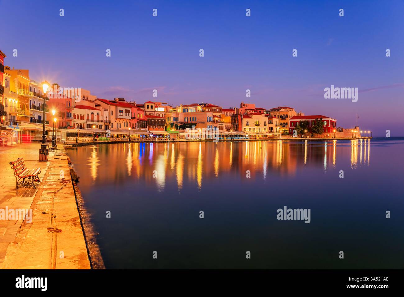 Chania venetian port lighthouse hi-res stock photography and images - Alamy