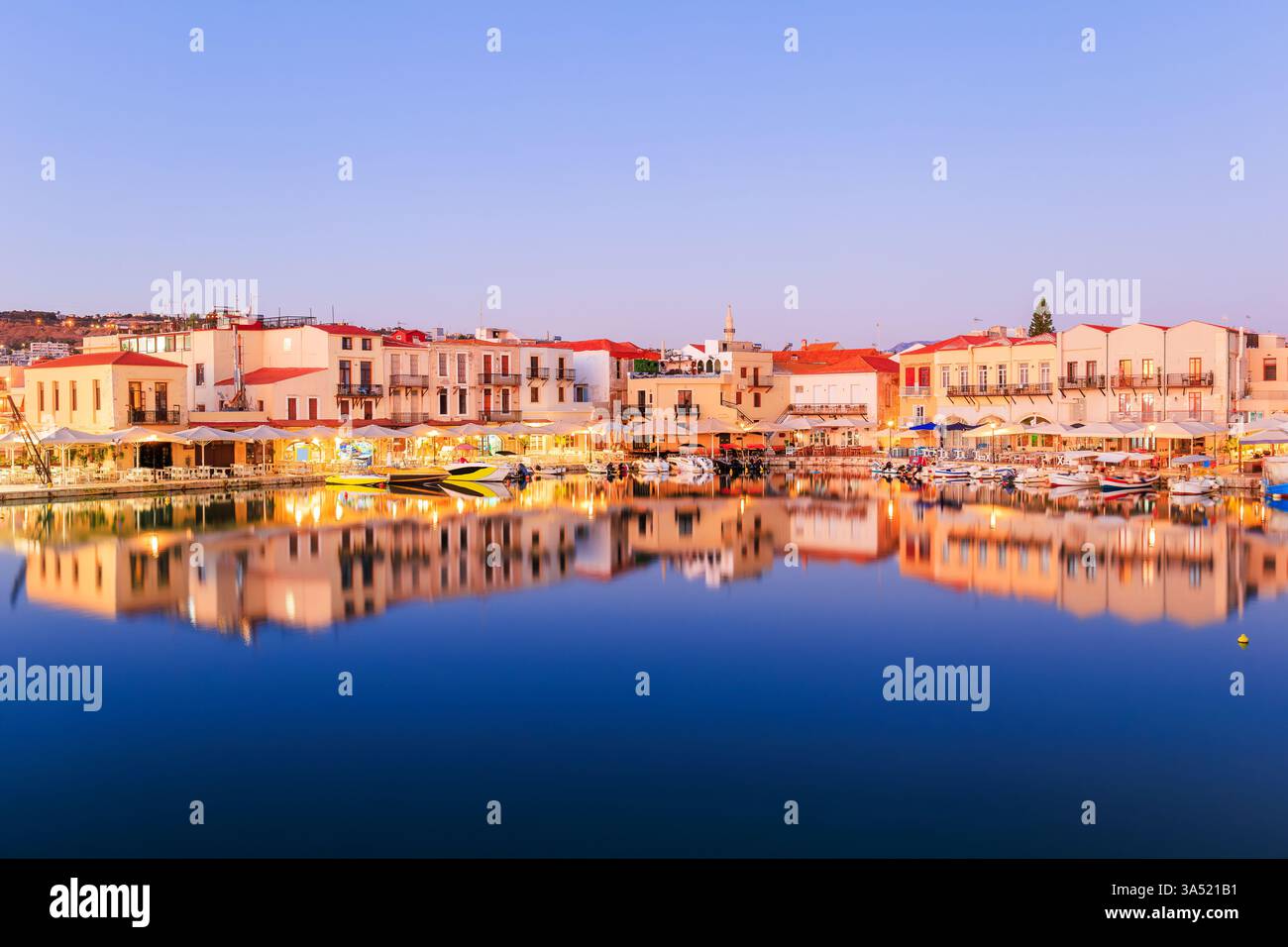 Harbor lighthouse rethymno old hi-res stock photography and images - Alamy