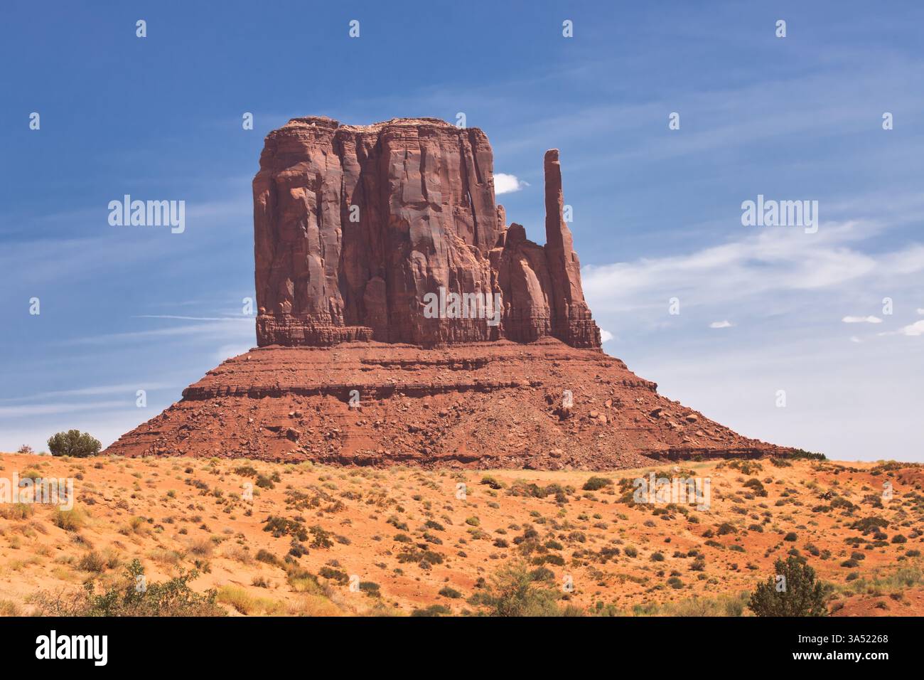 West mitten buttes hi-res stock photography and images - Alamy