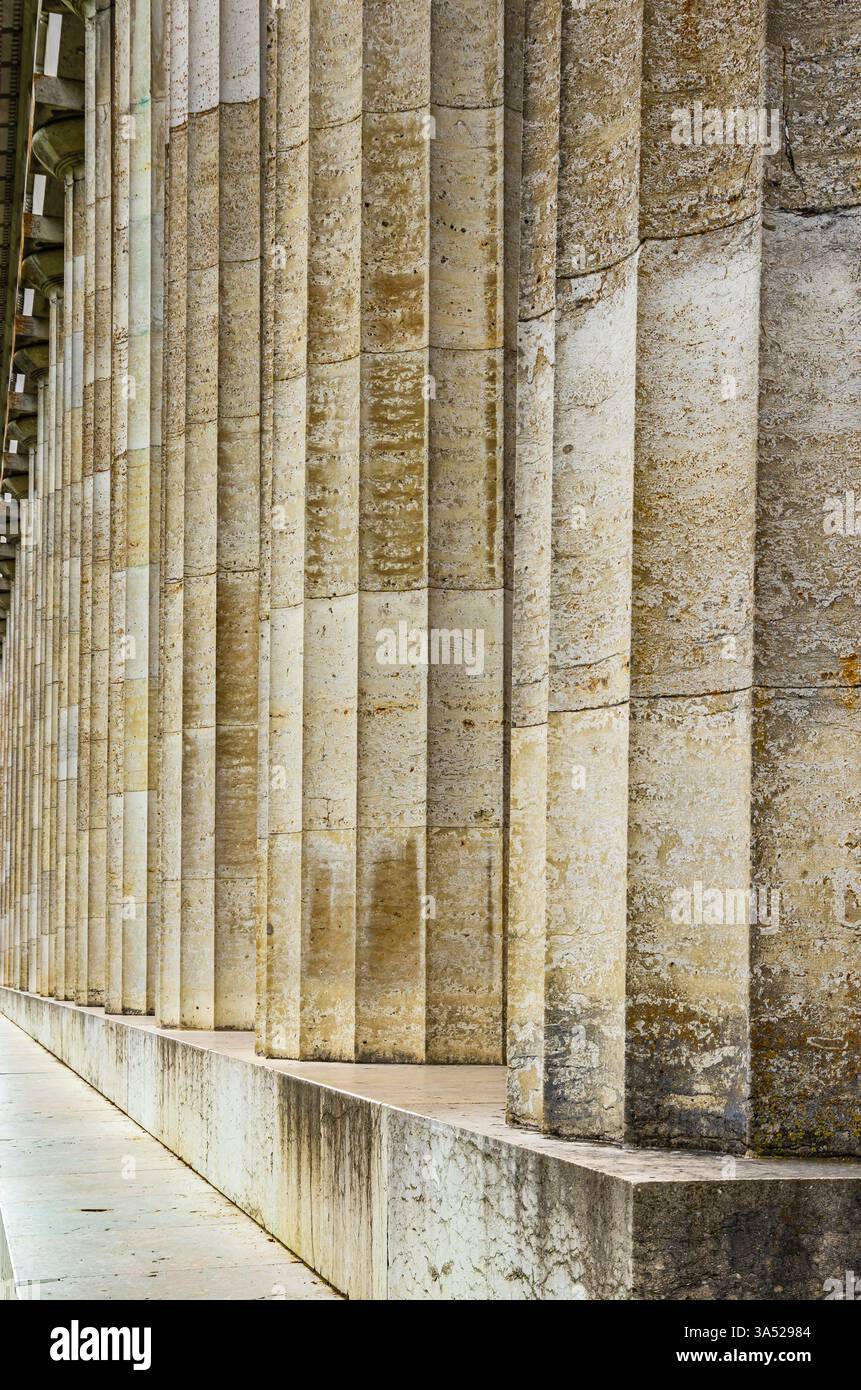 Fluted column structure of the outer columns of the Walhalla Hall of ...