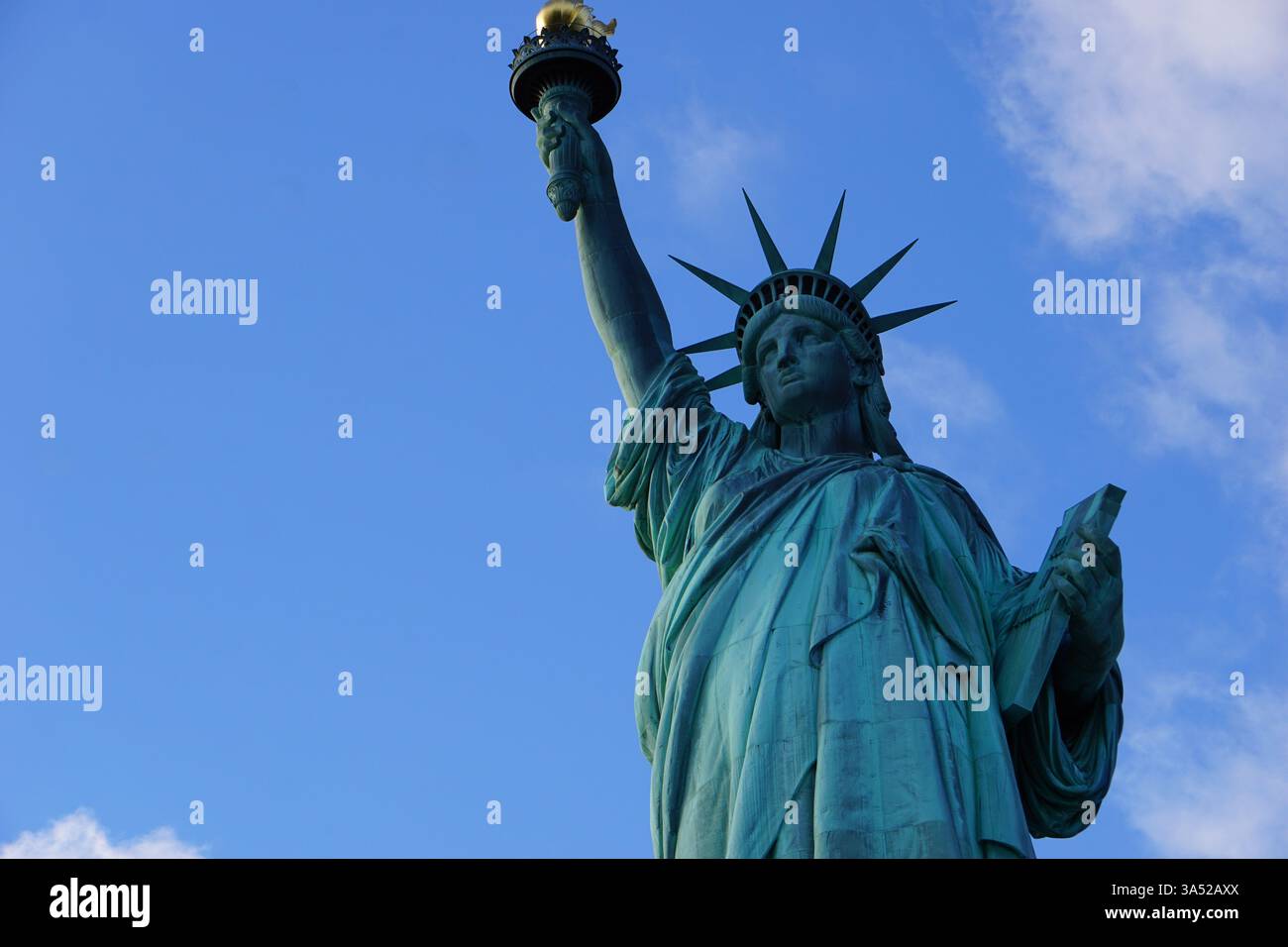 Side profile of the famous Statue of Liberty of New York proudly ...