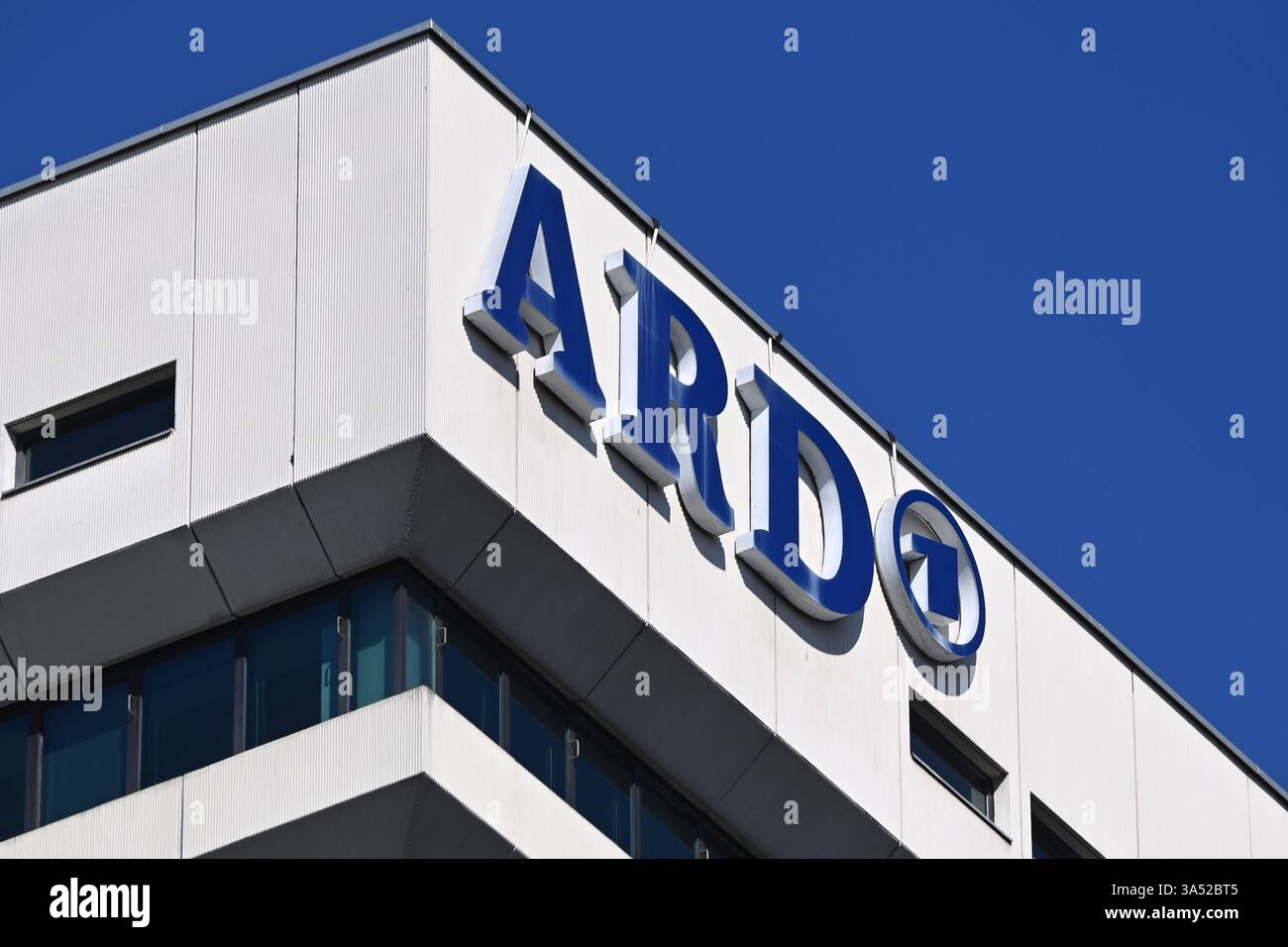 Funkhaus Bayerischer Rundfunk BR ARD am Rundfunkplatz in Muenchen ...