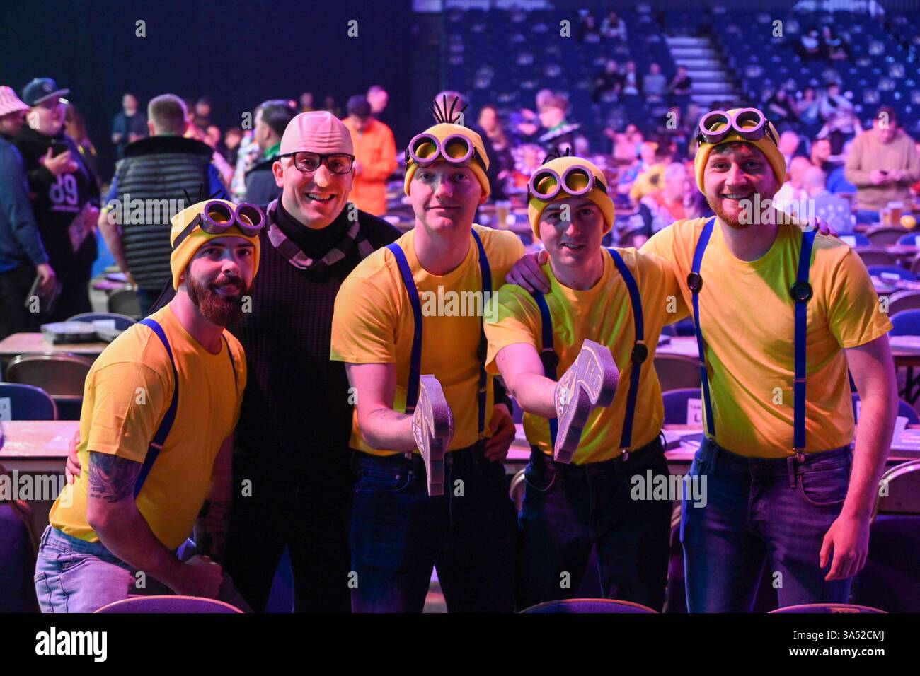 Utilita Arena, Cardiff, UK. 20th Mar, 2025. 2025 PDC Premier League ...