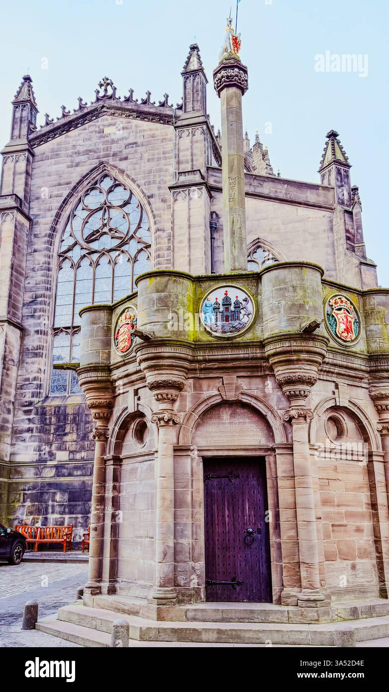 The historic Mercat Cross in Edinburgh, a symbol of civic authority ...