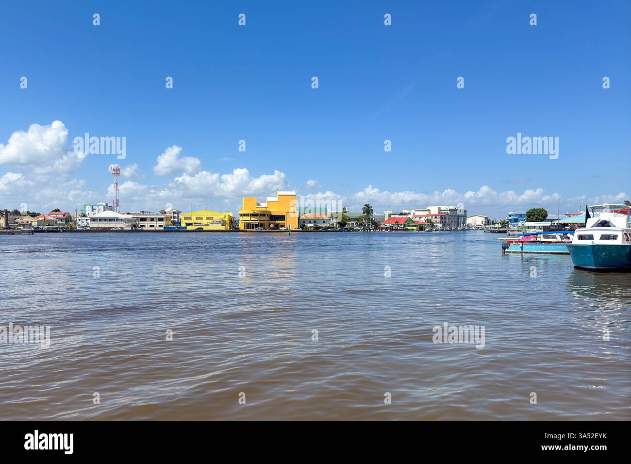 Belize caribbean island beautiful hi-res stock photography and images ...