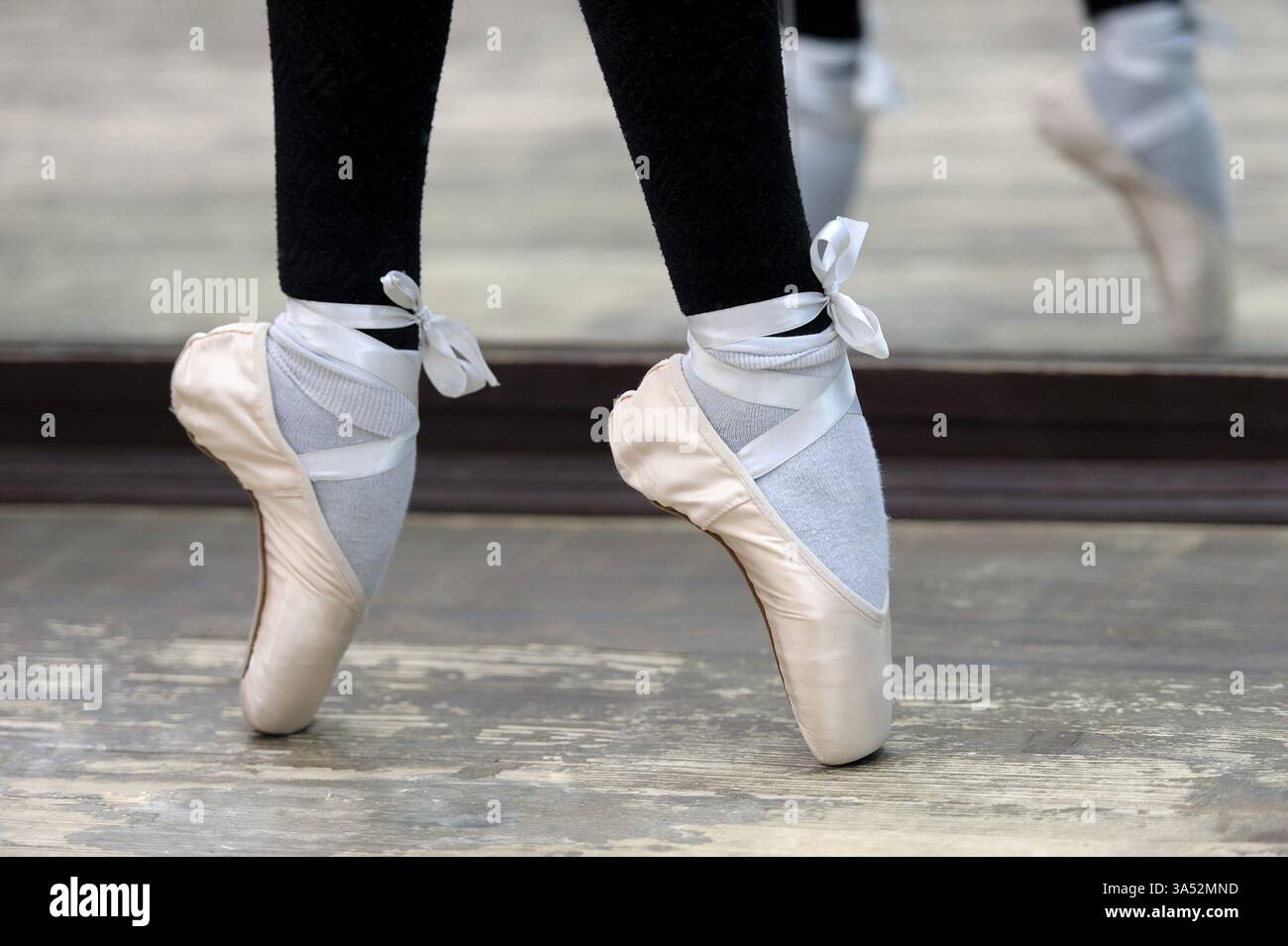 Close up shot ballerinas legs hi-res stock photography and images - Alamy