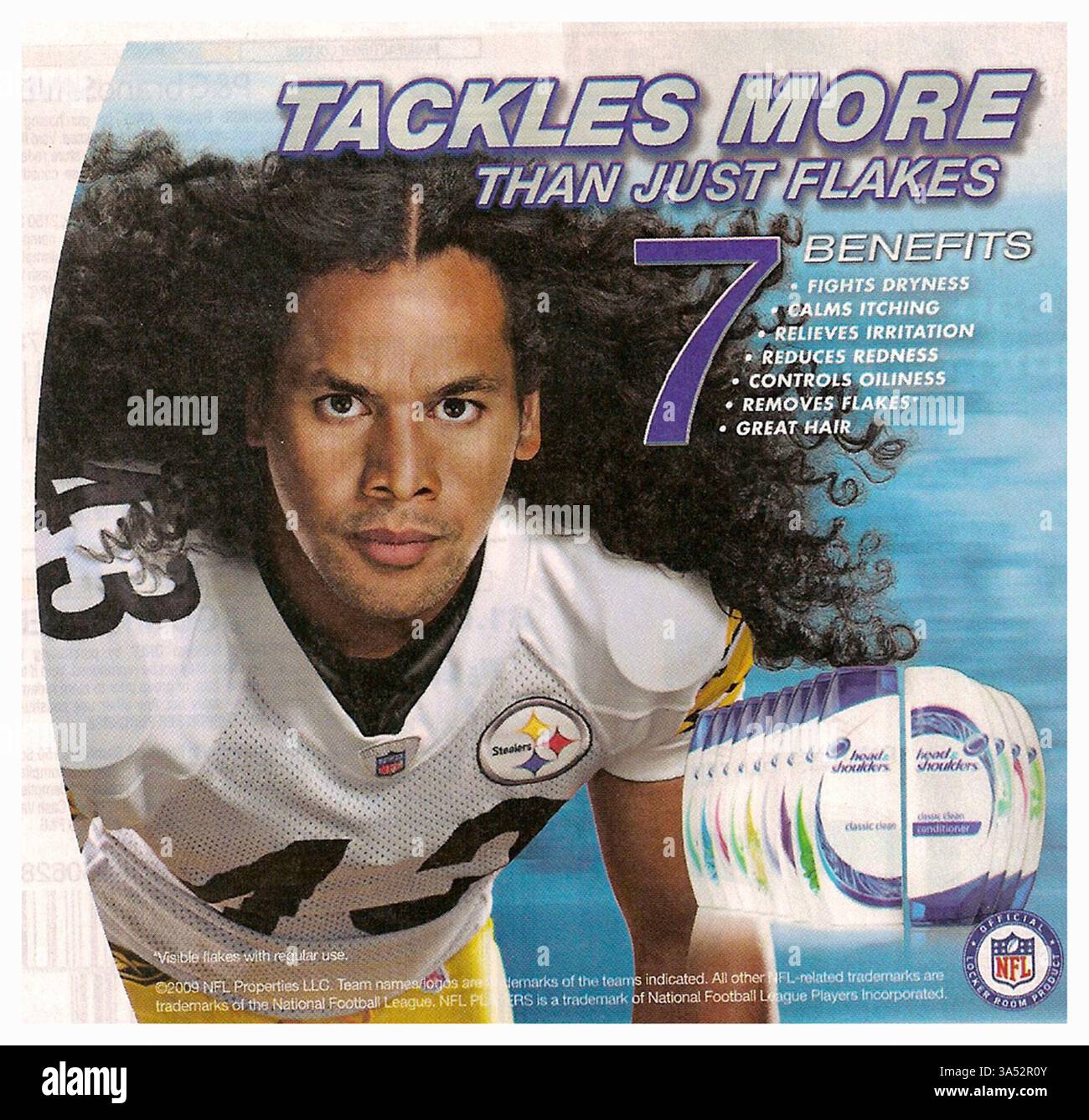 Head and shoulders shampoo ad hi-res stock photography and images - Alamy