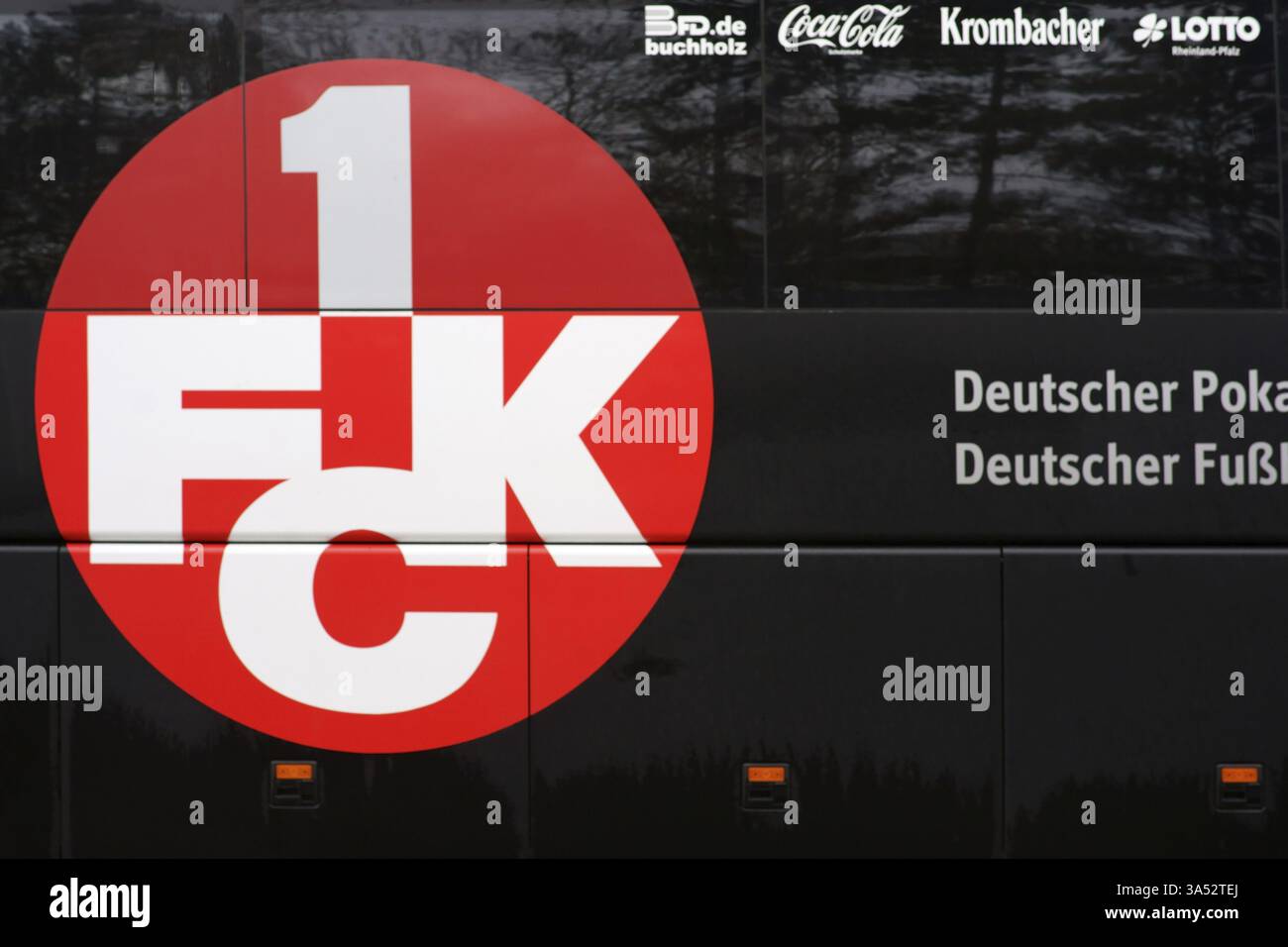 Mainz football badge hi-res stock photography and images - Alamy