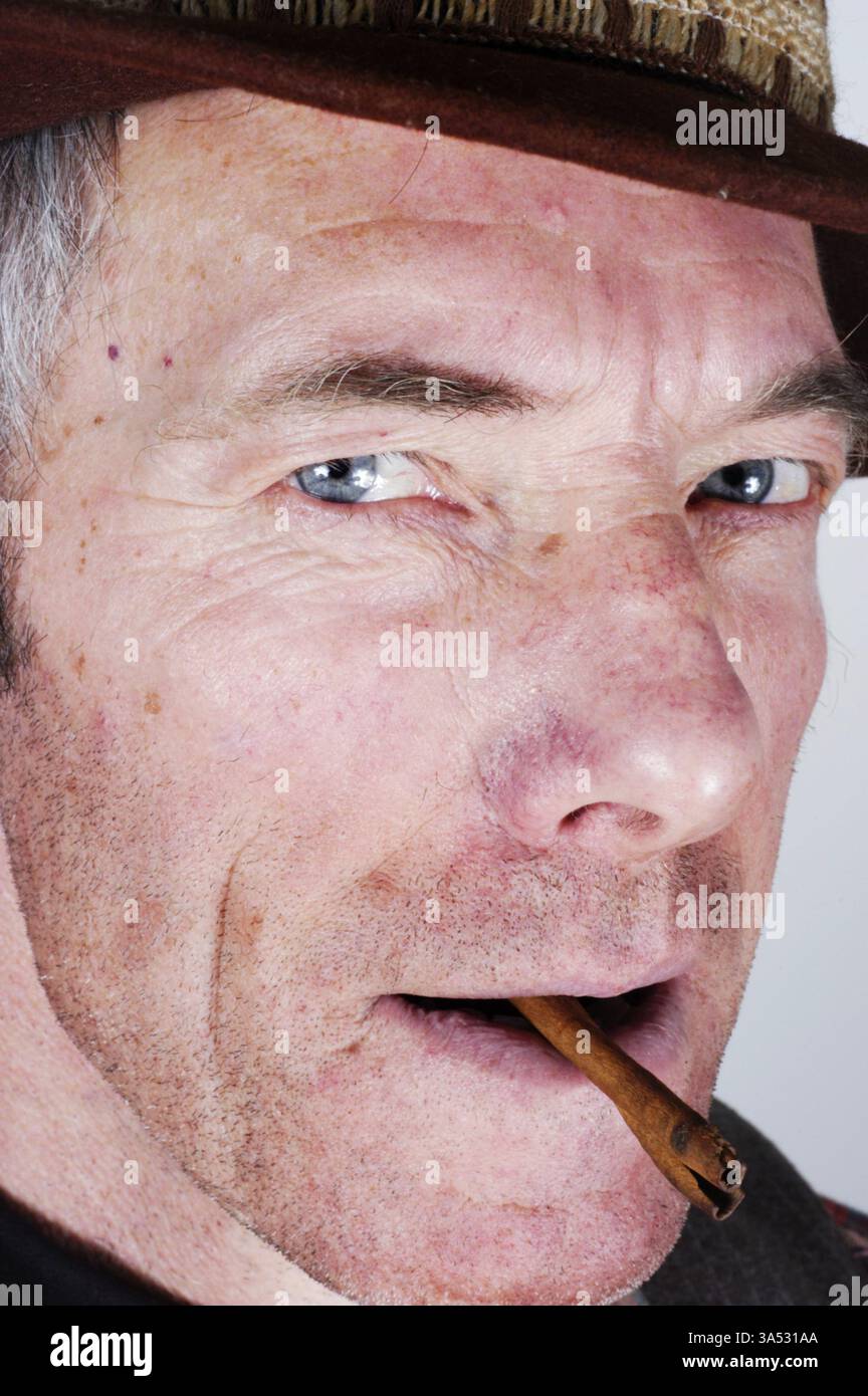 WELSH CLINT EASTWOOD LOOKALIKE, 1990s: Clint Eastwood lookalike ...