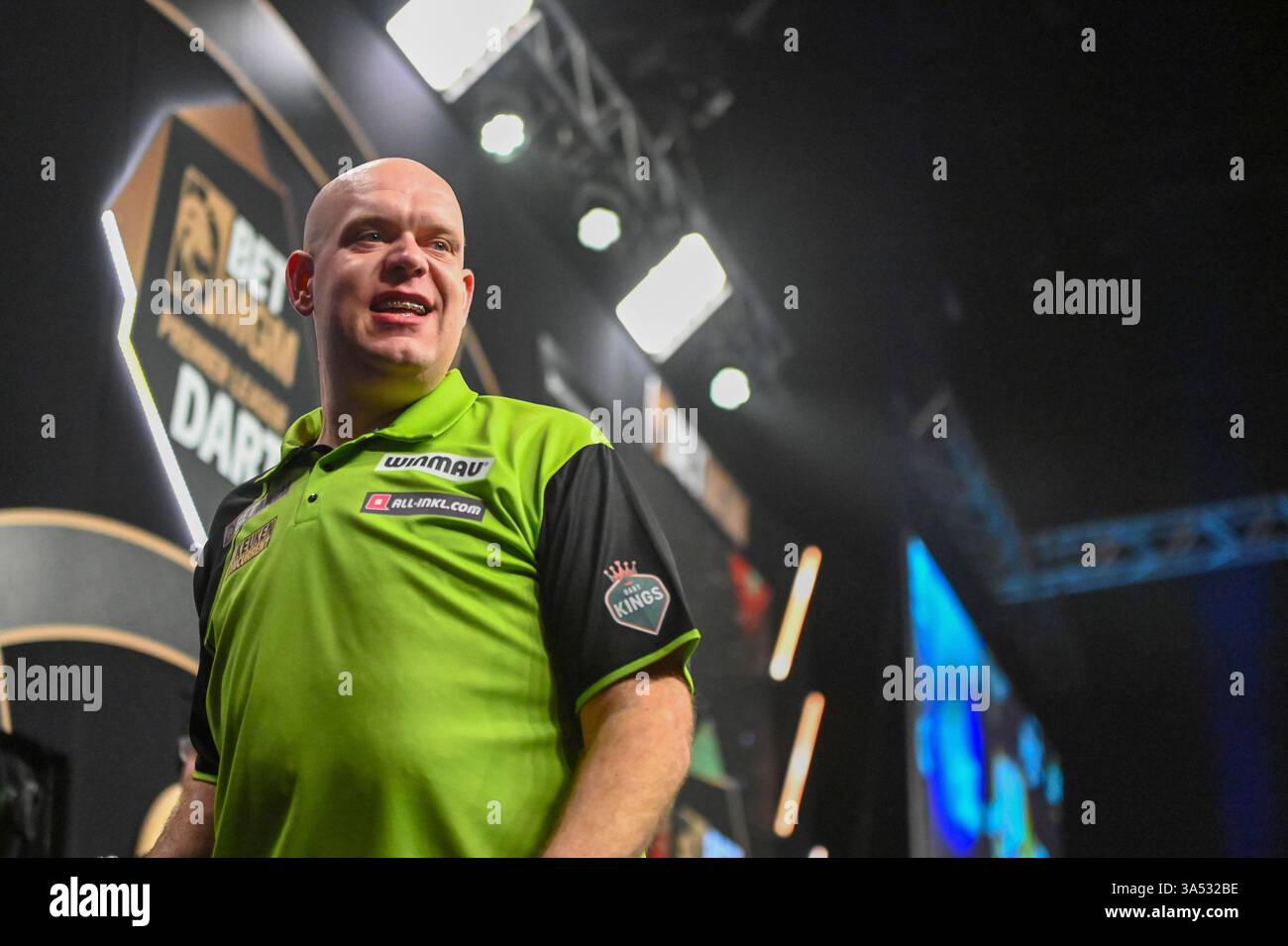 Utilita Arena, Cardiff, UK. 20th Mar, 2025. 2025 PDC Premier League ...