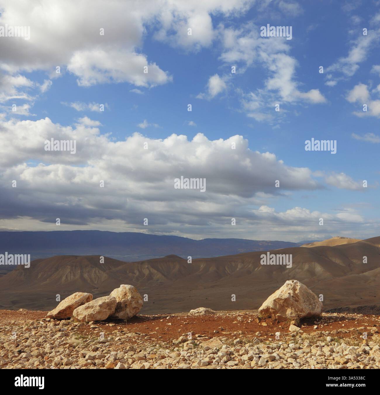 Magnificent transparent day in Judean desert. Huge boulders along ...