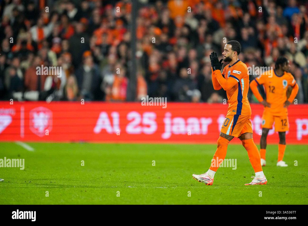Rotterdam - Memphis Depay of The Netherlands during the first leg of ...