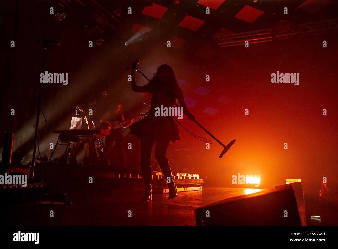 Glasgow, Scotland. 20th Mar 2025. Lauren Mayberry performs at the ...
