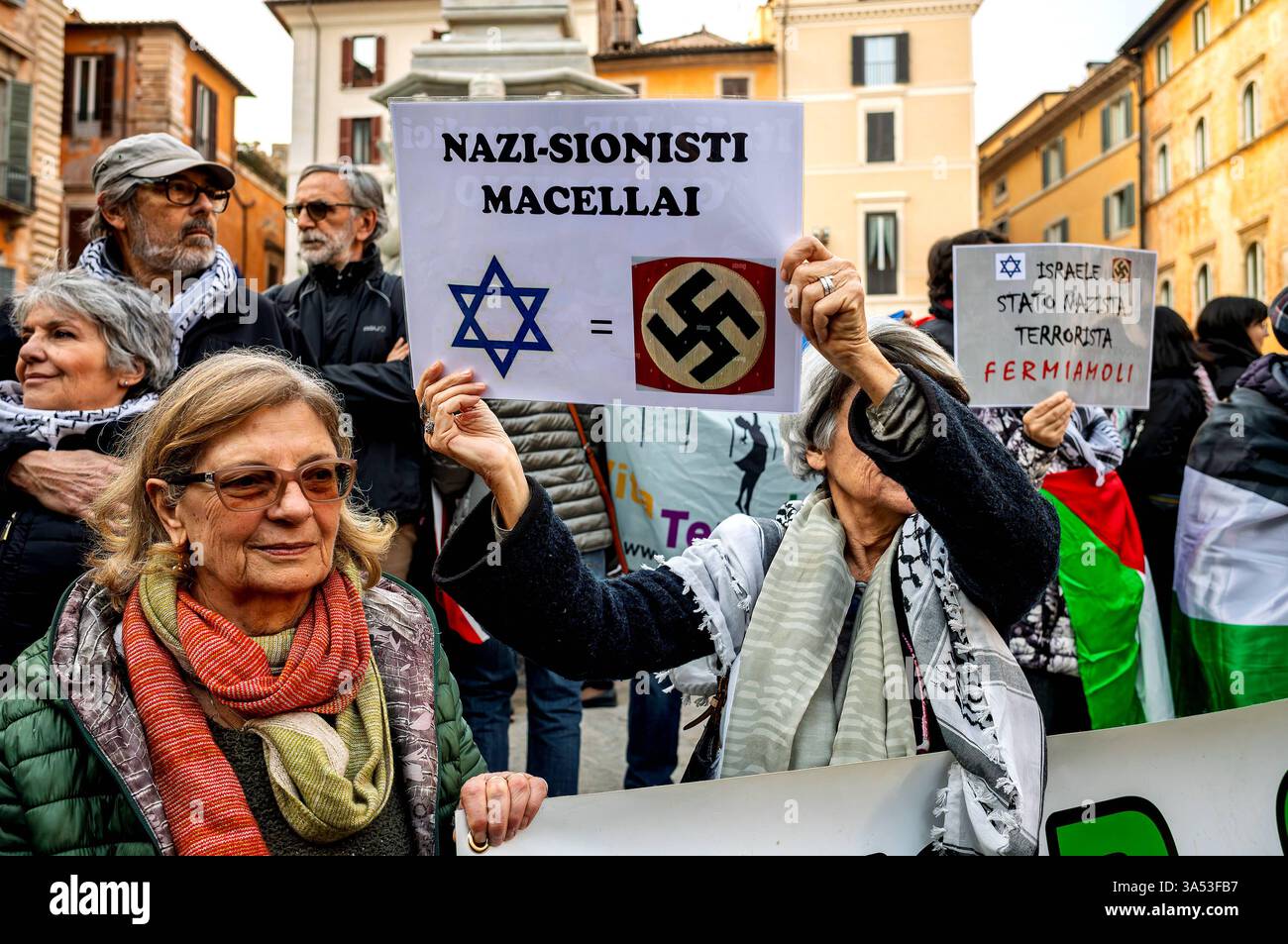 Pro-Palestinian demonstrators In Rome protest Israel s the bombing ...