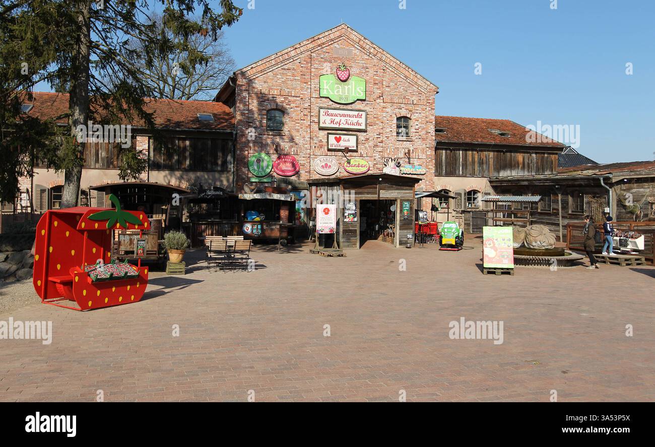 Karls Erlebnis-Dorf in Warnsdorf. Warnsdorf Schleswig-Holstein ...