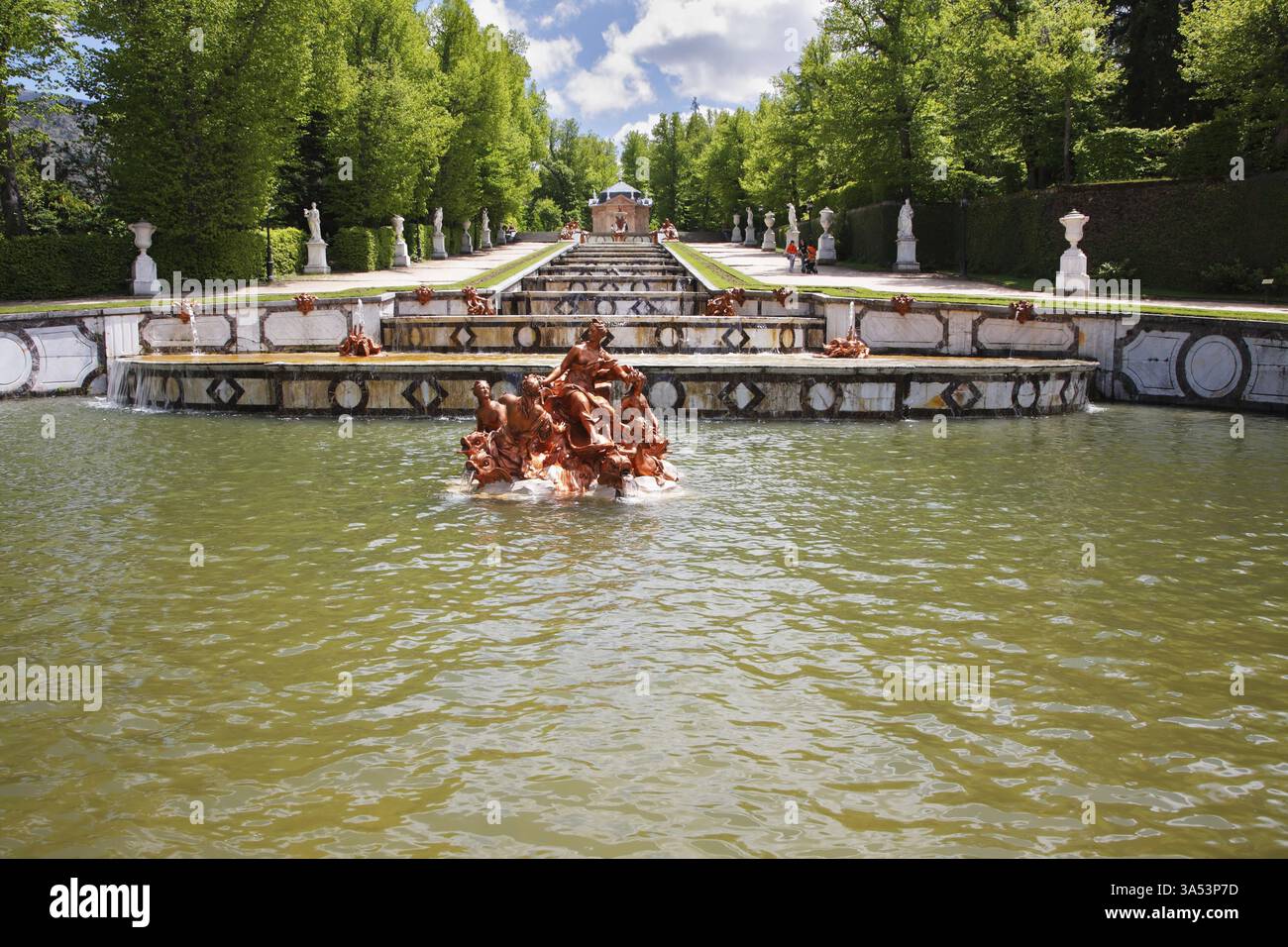 The magnificent cascade of fountains and sculptures of 18 centuries in ...