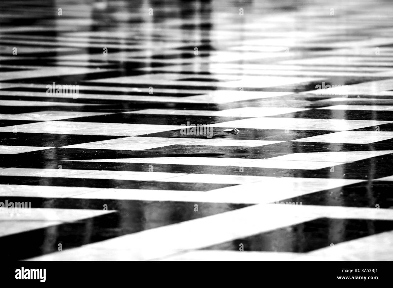 One platform Black and White Stock Photos & Images - Alamy