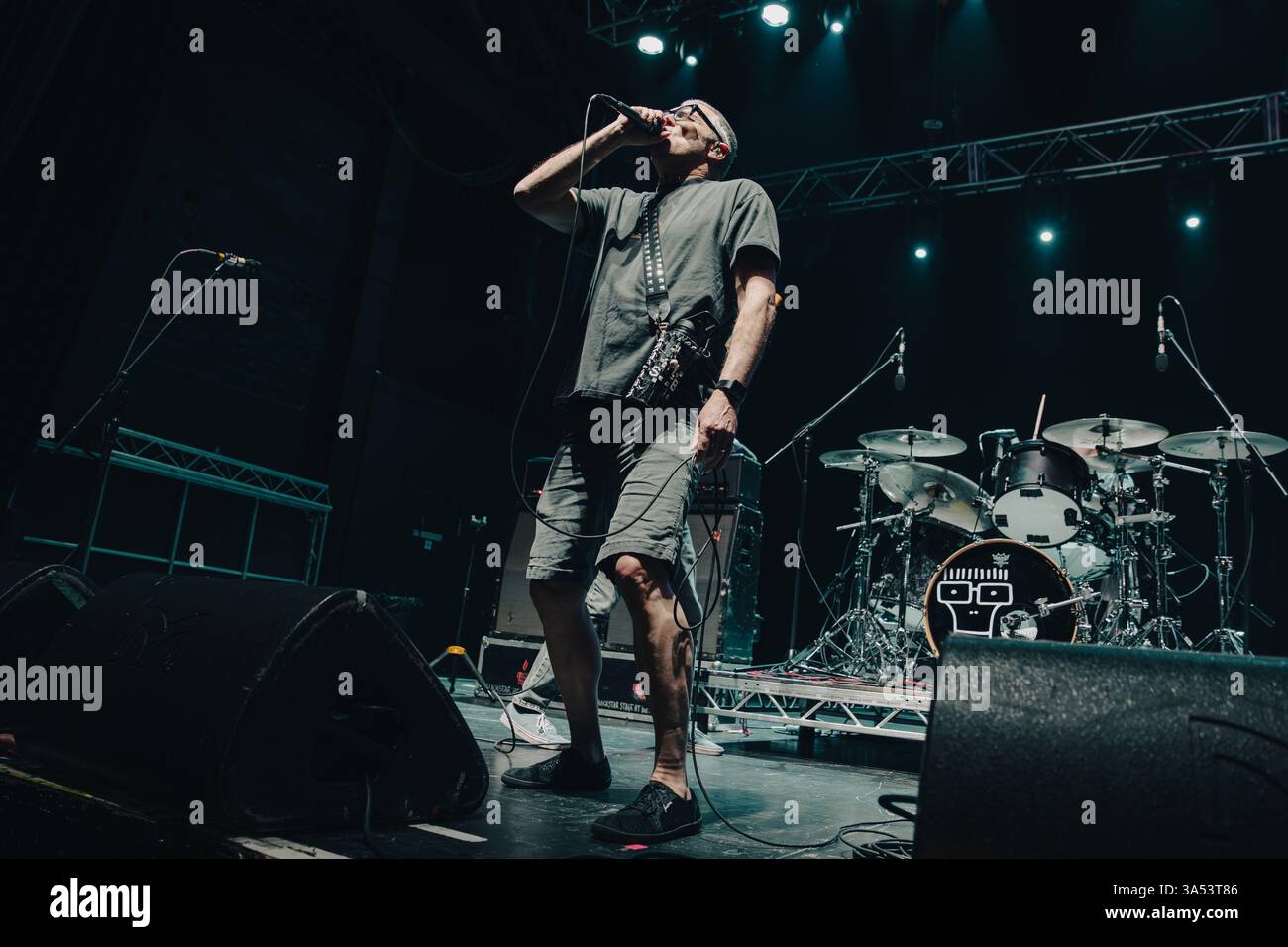 Bournemouth, UK. 19th Mar, 2025. Descendents performing at the O2 ...