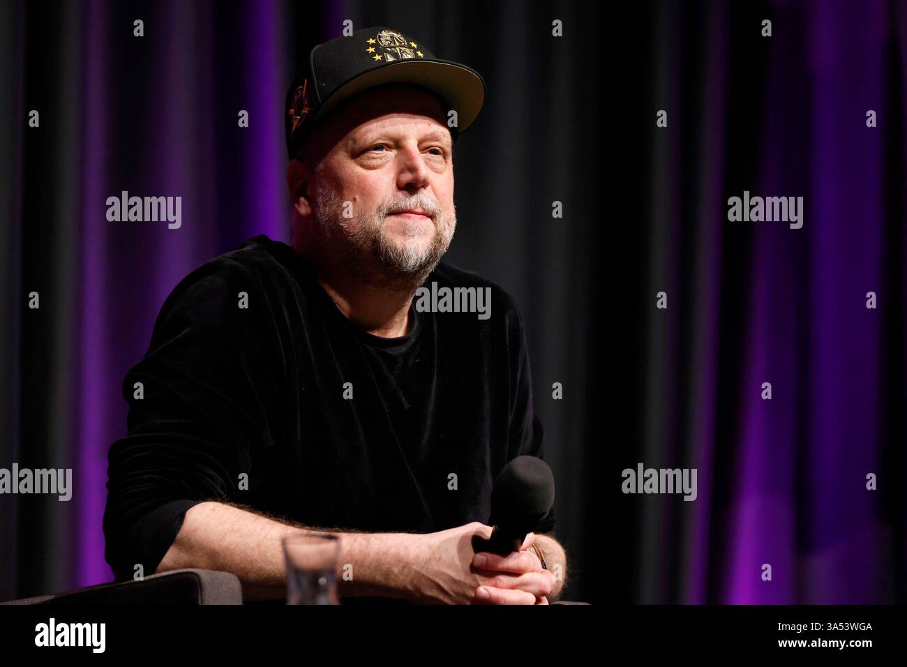 Rapper Smudo auf der Lit.Cologne 2025 Veranstaltung MfG. Mit ...