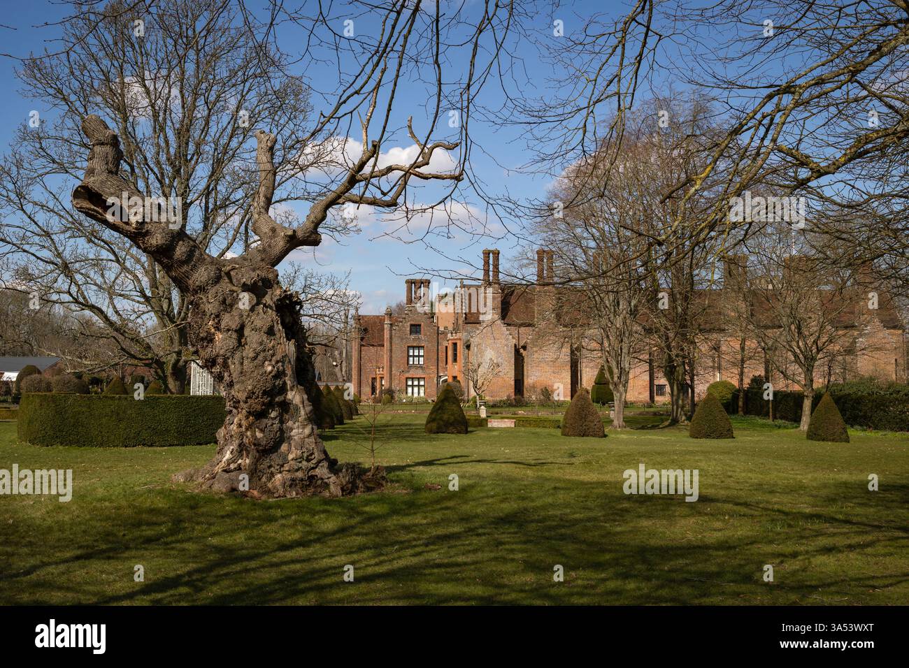 Chenies Manor House and gardens, a Tudor grade 1 listed building, in ...