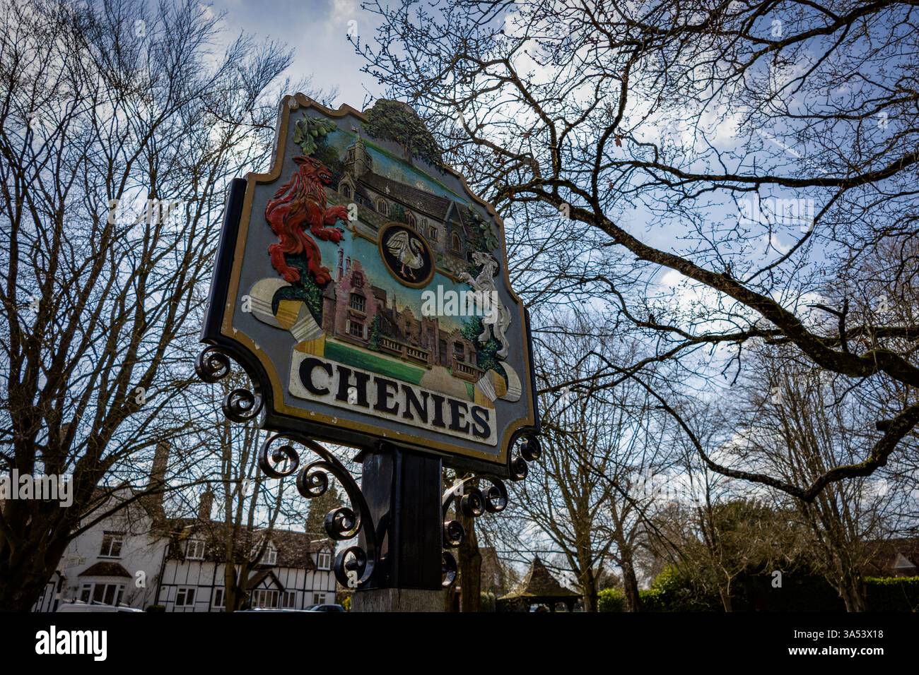 Chenies Signpost on the Chenies Village Green, Buckinghamshire, England ...