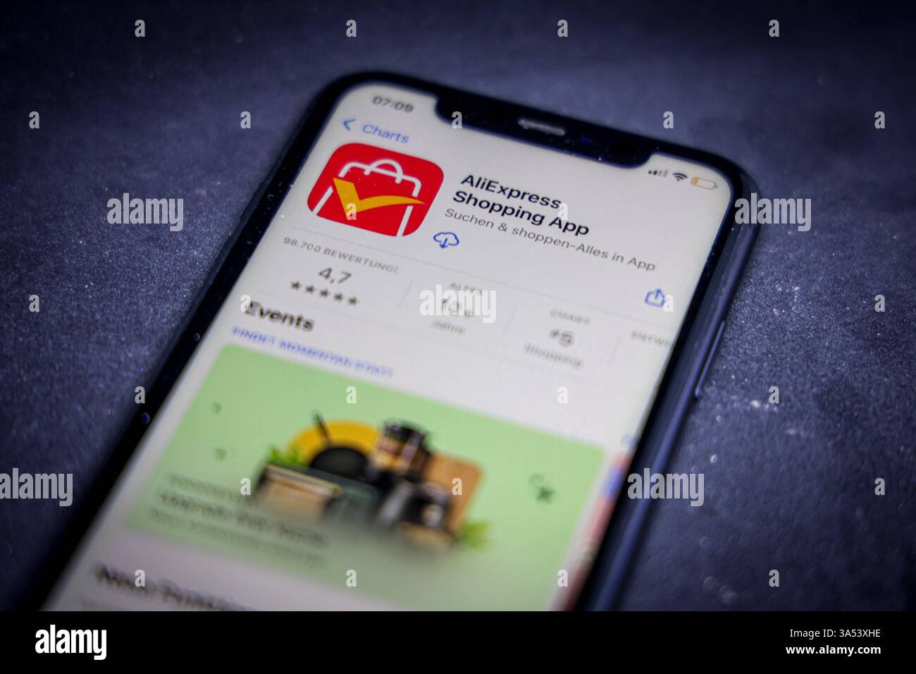 Apple App Store auf einem iPhone. Apps-Charts gratis. AliExpress ...