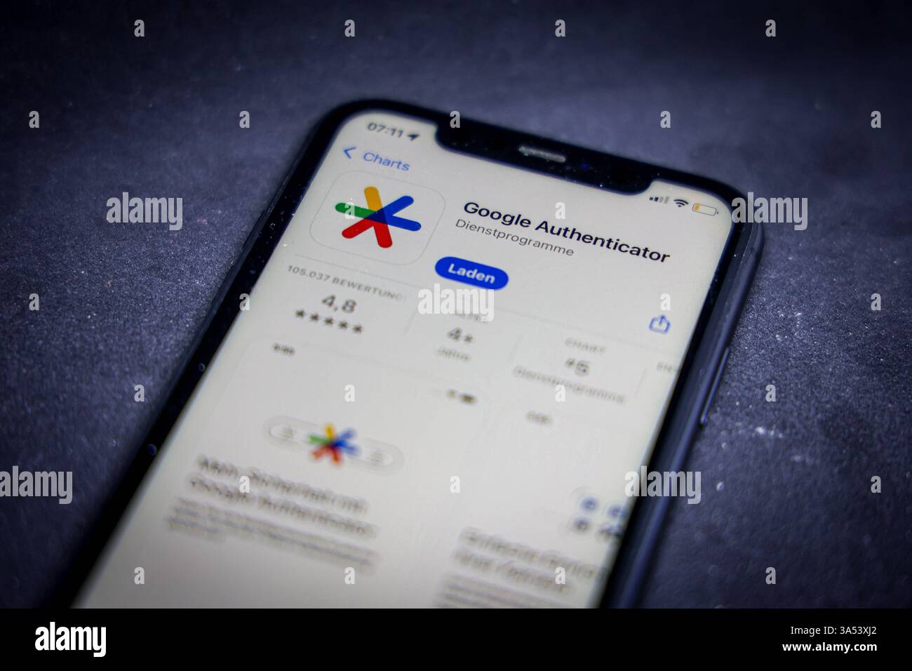 Apple App Store auf einem iPhone. Apps-Charts gratis. Google ...