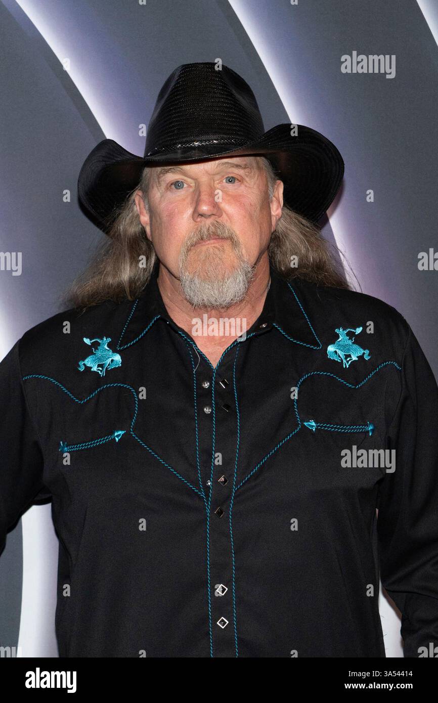 Trace Adkins arrives at "Opry 100: A Live Celebration" on Wednesday ...