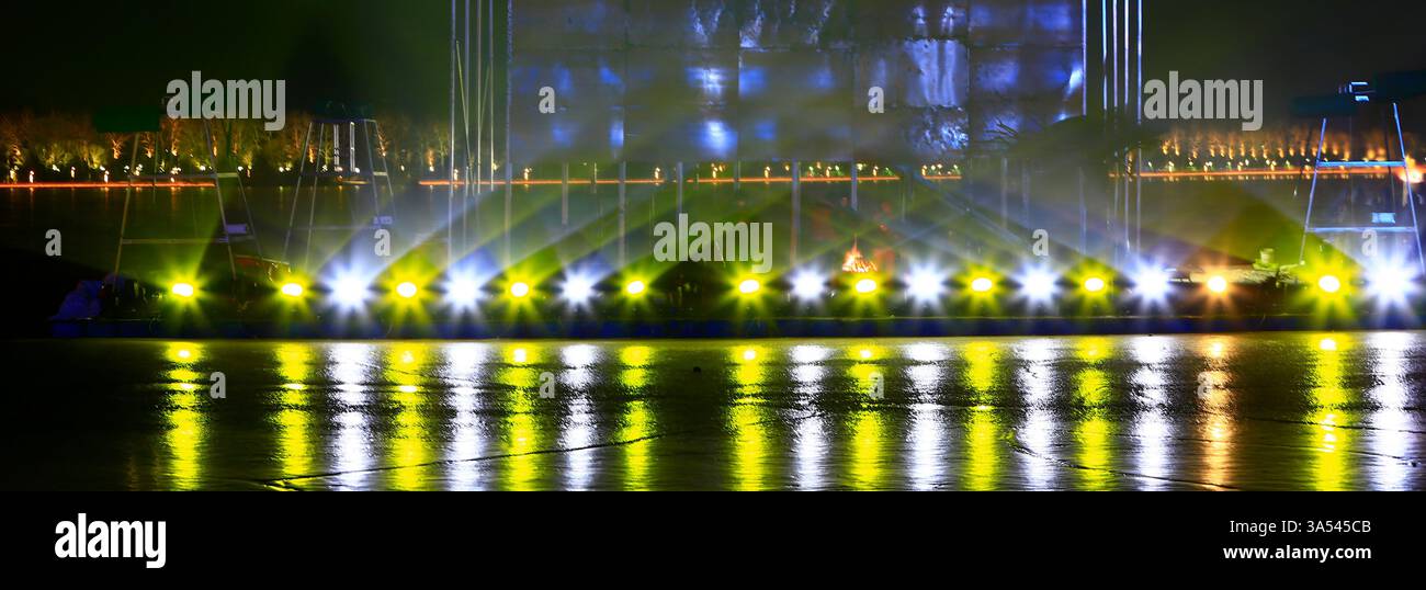 Stage lighting effect in the dark, close-up pictures Stock Photo - Alamy