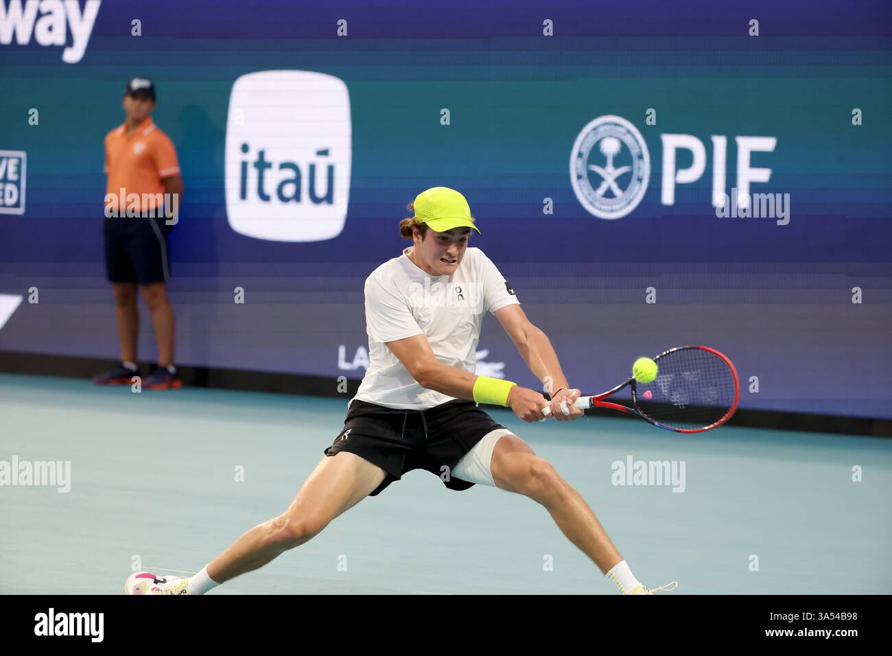 MIAMI GARDENS, FLORIDA - MARCH 20: Joao Fonseca of Brazil defeats ...
