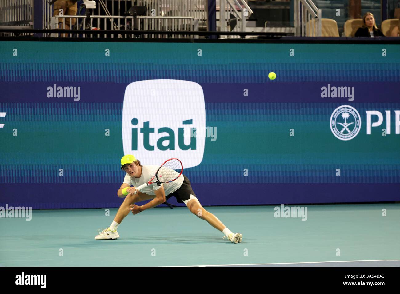 MIAMI GARDENS, FLORIDA - MARCH 20: Joao Fonseca of Brazil defeats ...