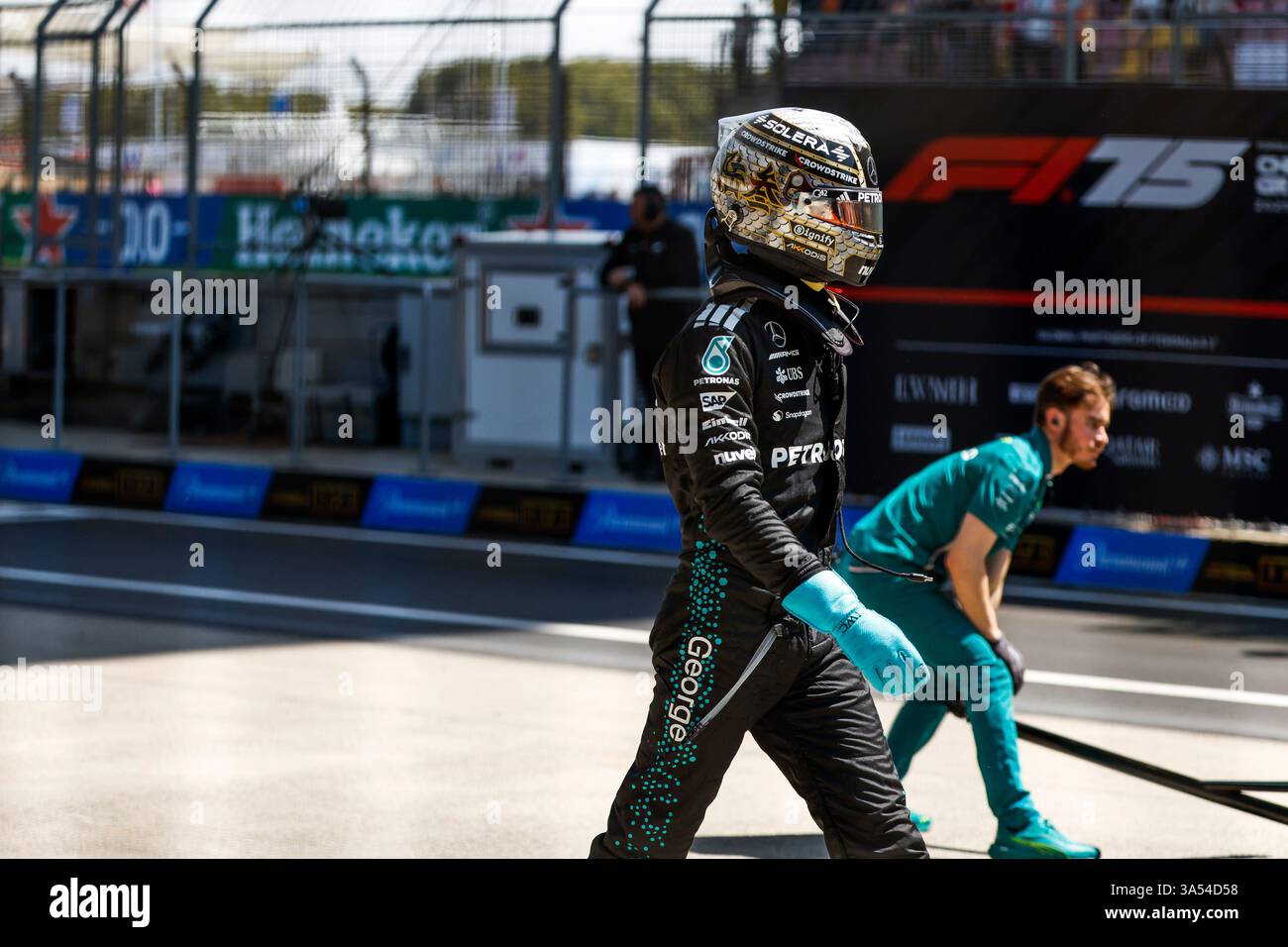 RUSSELL George (gbr), Mercedes AMG F1 Team W16, portrait during the ...