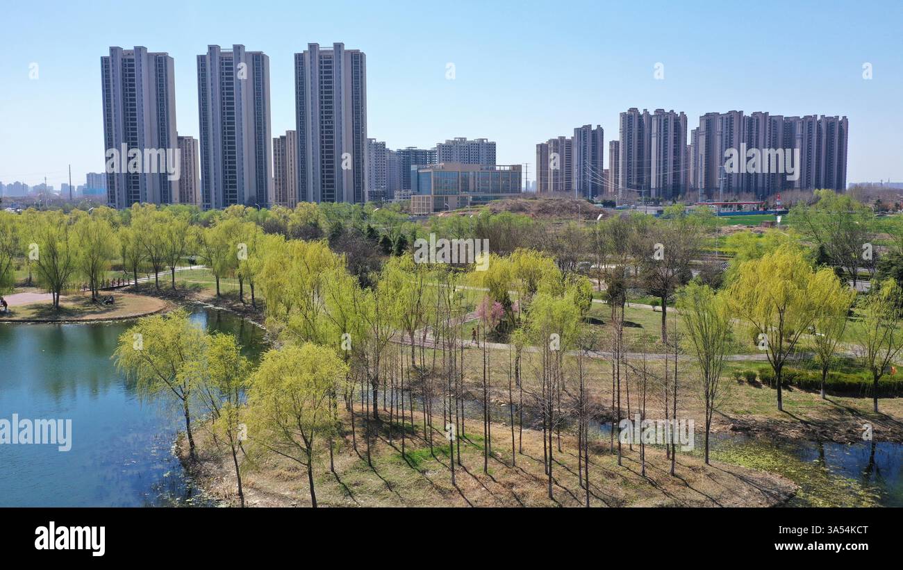 Aerial photo shows the spring scenery of the Furong Lake in Xuchang ...