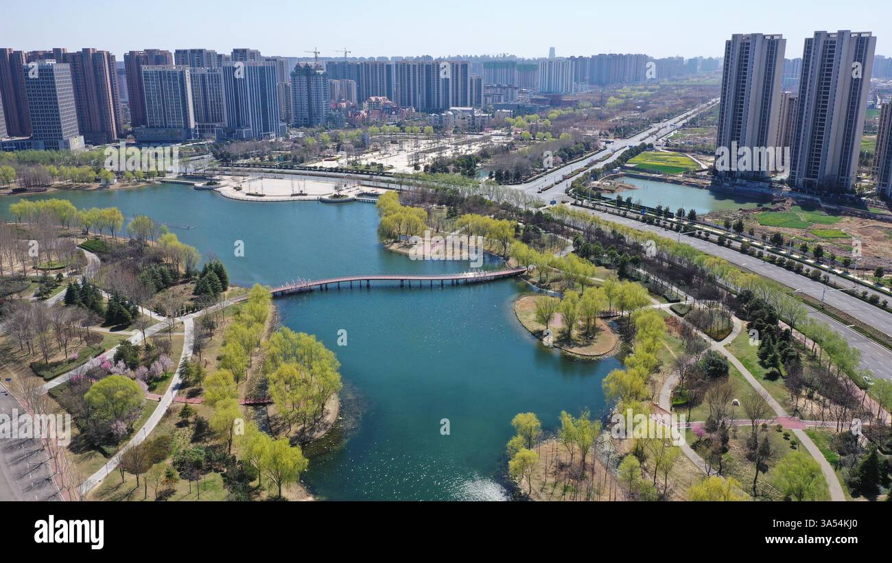 Aerial photo shows the spring scenery of the Furong Lake in Xuchang ...