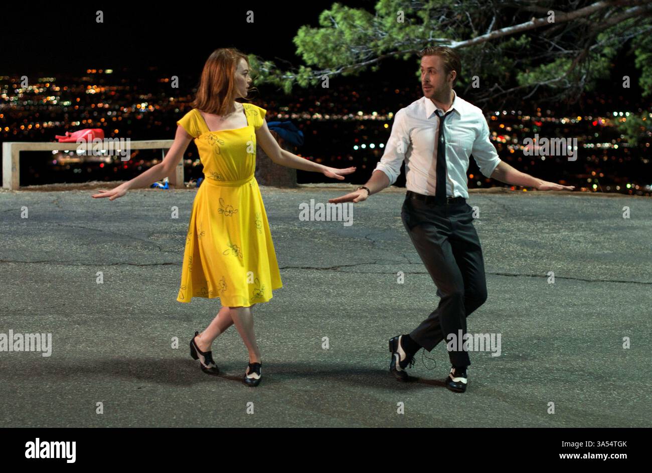 La La Land Ryan Gosling & Emma Stone Stock Photo - Alamy