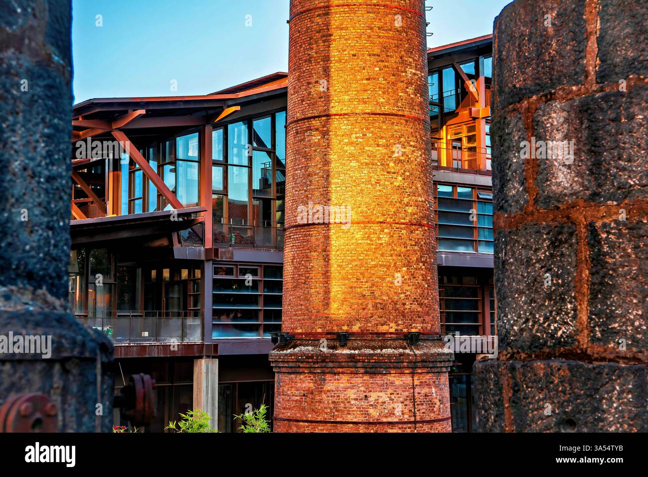 Chimney of an old kiln TaoXiChuan Art Avenue, Jingdezhen City, Jiangxi ...